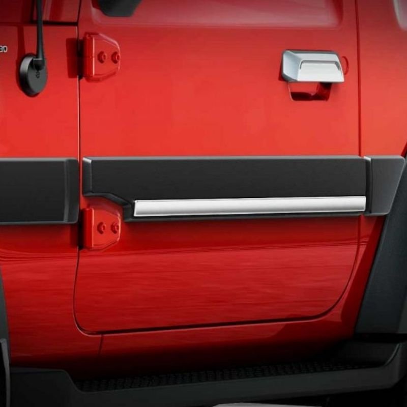 Buy Mahindra Thar Side Body Cladding with Chrome Inserts (Set of 6 Pcs ...